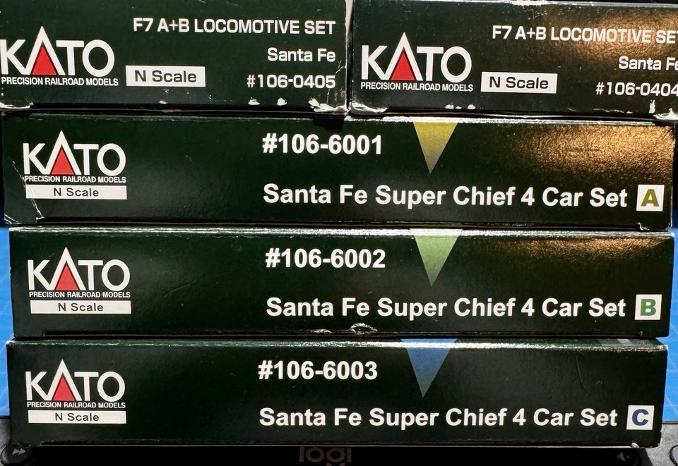 Kato N-Scale Santa Fe Super Chief Set F7 ABBA Loco 12 passenger cars ...