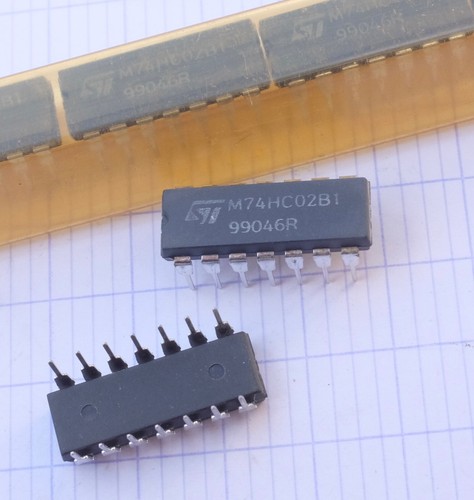 2x STMicroelectronics M74HC02B1 Circuit intégré DIP 14. Lot de 2. | eBay