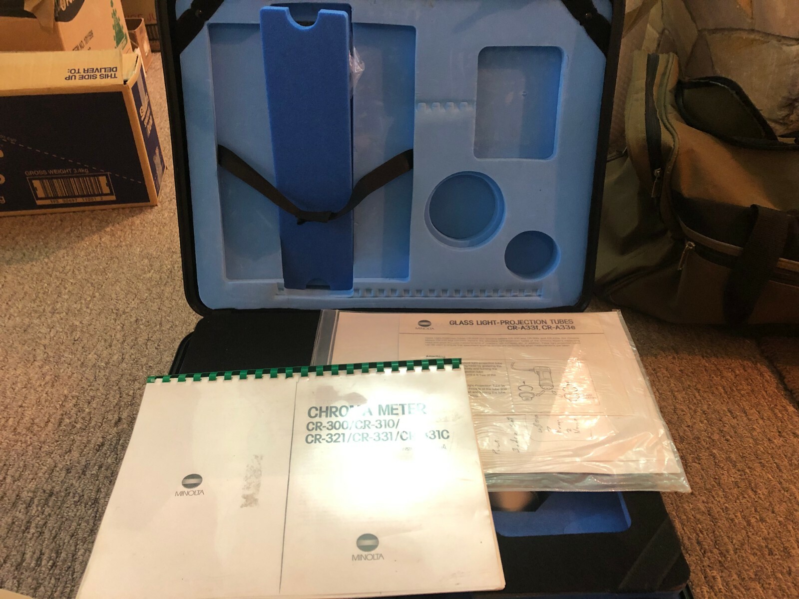 Konica Minolta Chroma meter CR-300 color light meter W/ DP-301 Data ...