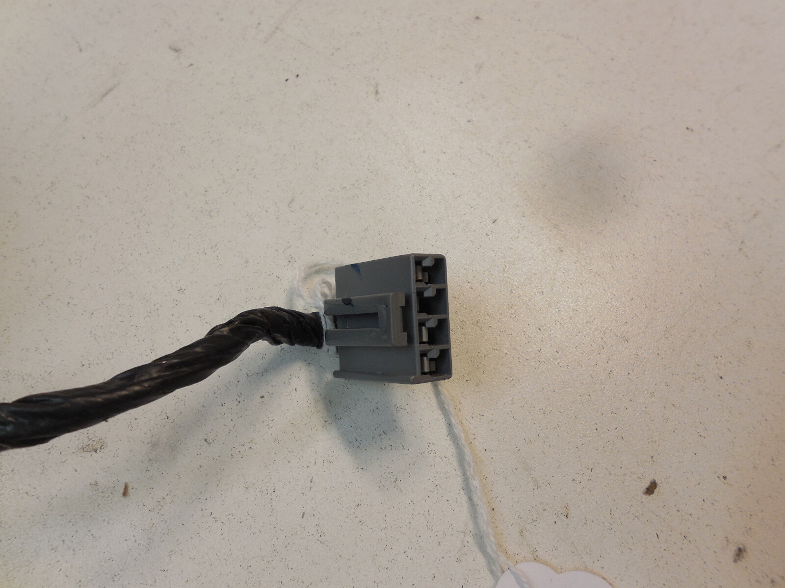 Jaguar & Lincoln Electrical Plug Wire Connector Pigtail End 4 Wire 4 ...