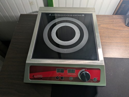 Avantco 1800W 120V 10" Countertop Induction Cooker Single Stainless ...