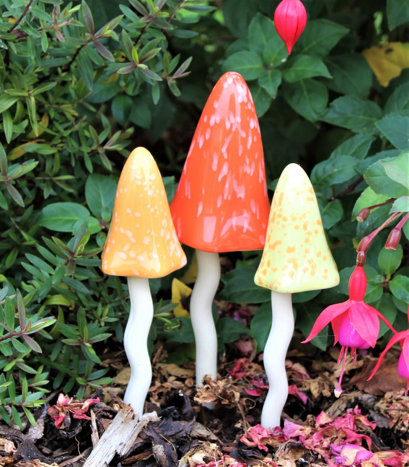 Garden Ornaments Ceramic Toadstools fairy garden Tinkling Mushrooms ...