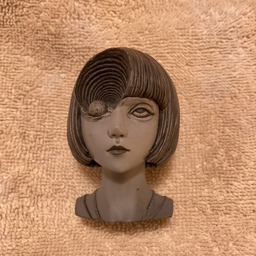 Junji Ito UZUMAKI POCKET CURSE - Azami Figure Blind Box Manga | eBay