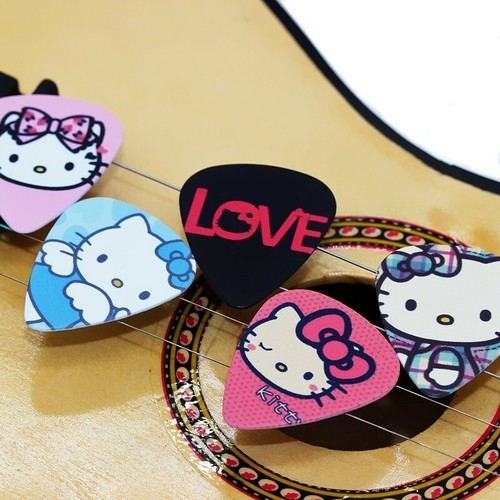 Hello Kitty Guitar Picks, 10 Pcs. Medium Thickness + Picks Holder. | eBay