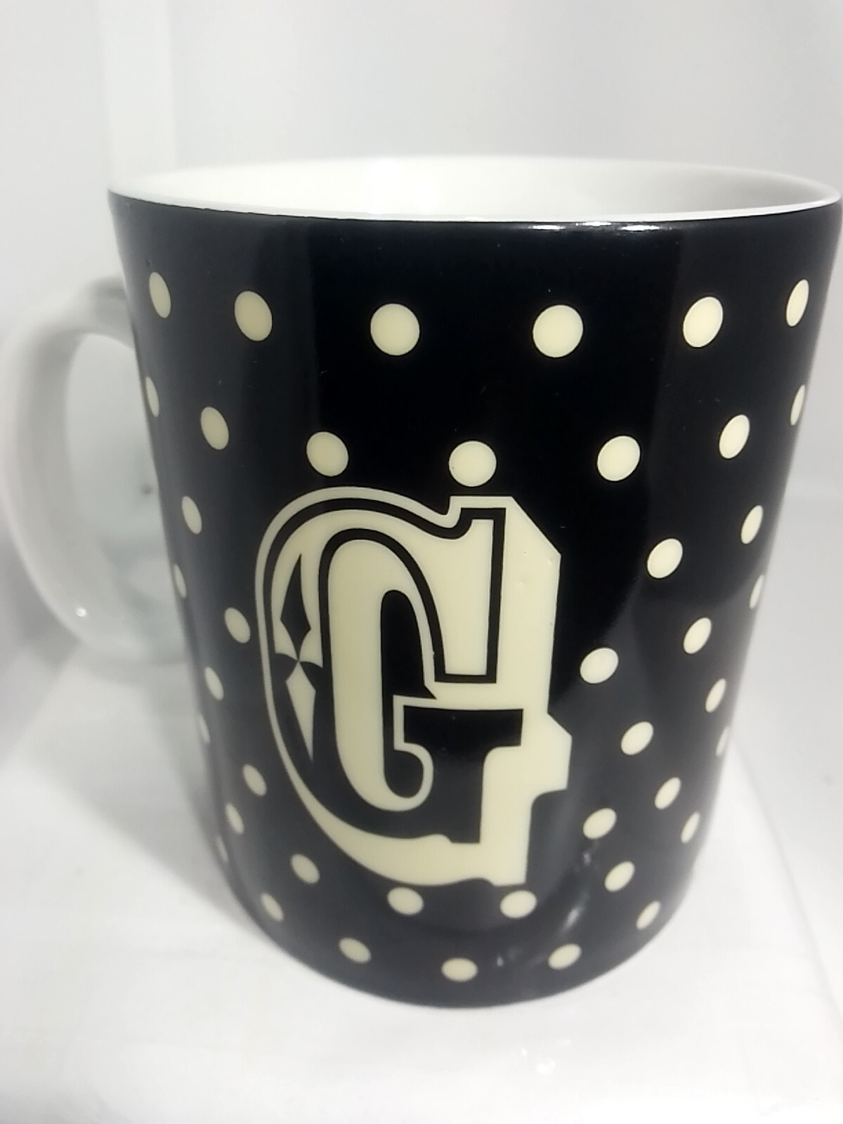 LETTER "G" MONOGRAM COFFEE MUG. INITIAL "G" COFFEE MUG. POLKADOT Deco ...