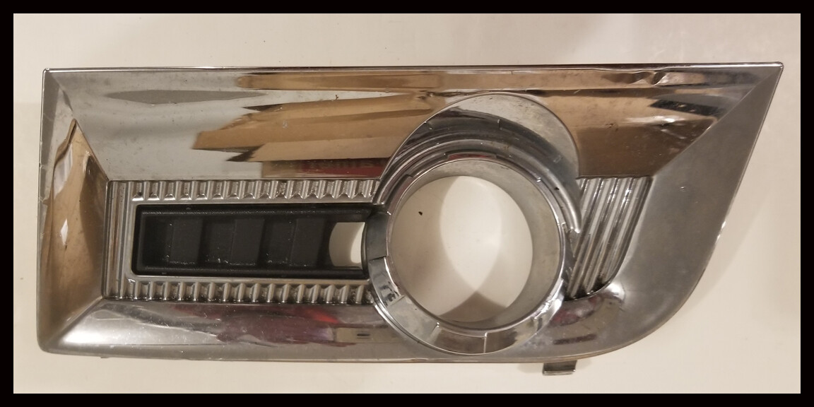 10-15 OEM GMC Terrain Front Pass. Fog Lamp Bezel #25818476 T1 | eBay