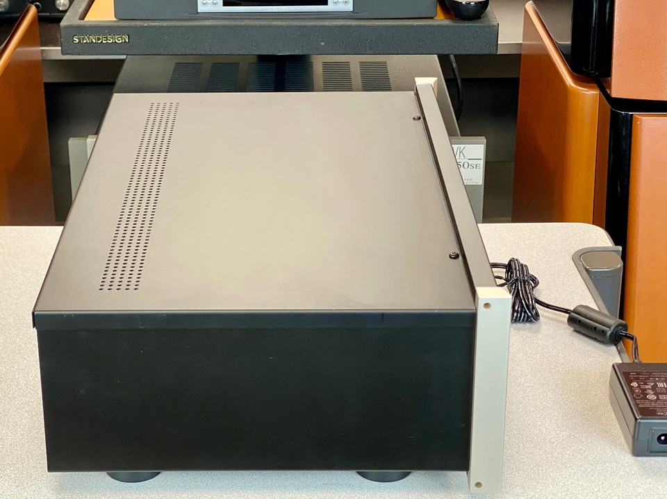 MCINTOSH LB100 LIGHT BOX in Mint | eBay