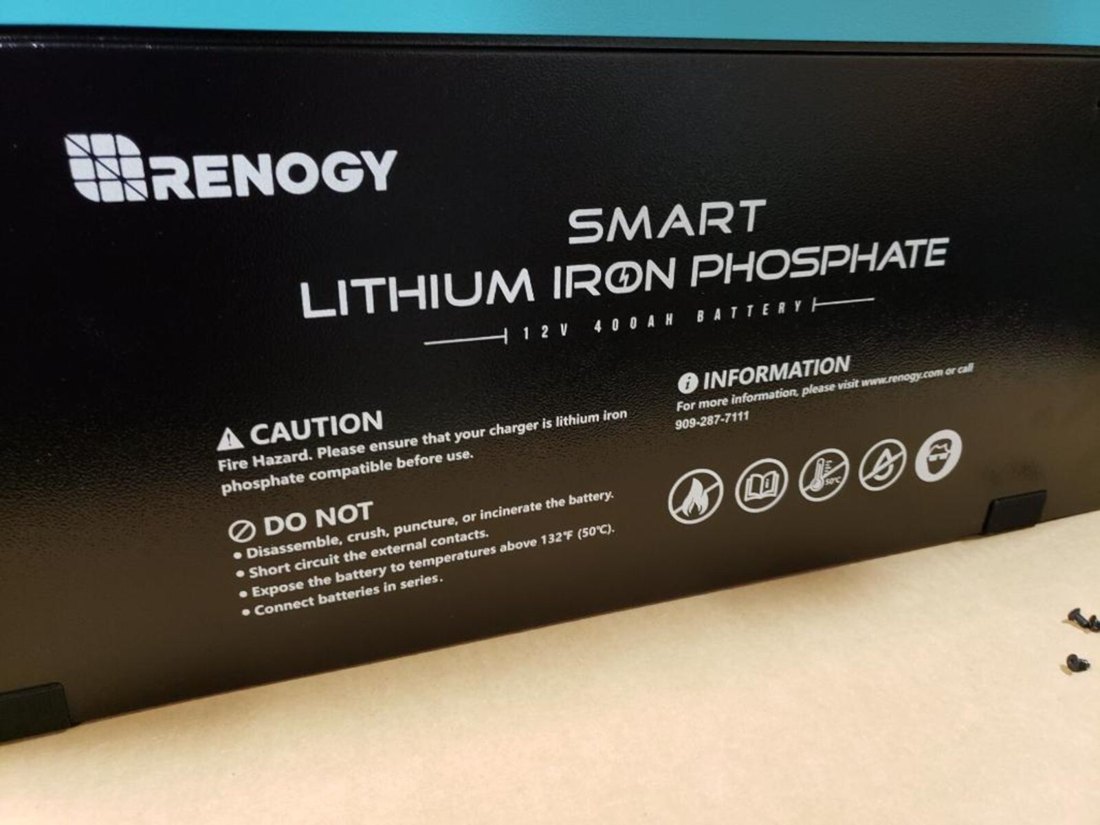 Renogy RBB400-G1-US 12v 400Ah Smart Lithium Iron Phosphate Battery Box ...