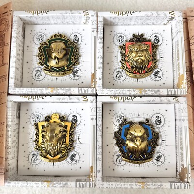 Harry Potter Hogwarts 4 Houses Themed 3D Detailed Metal Fridge Magnets ...