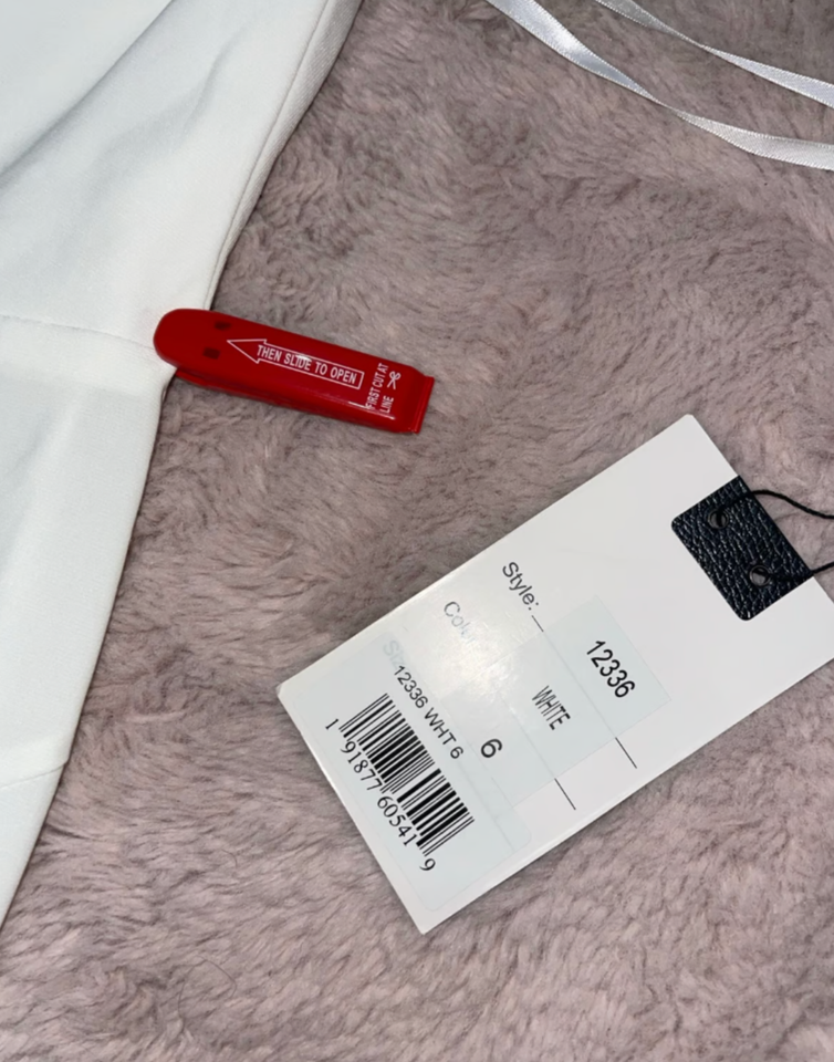 Mac Duggal 12336 White Sleeveless V-Neck Jersey Gown Size 6 | eBay