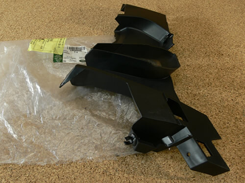 GENUINE LAND ROVER FRONT BUMPER MOUNTING BRACKET RH RANGE VELAR ...