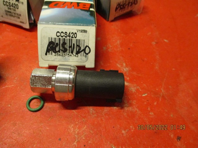 A/C Compressor Cut-Out Switch-HVAC Cut-Off Switch Standard PCS120 for ...