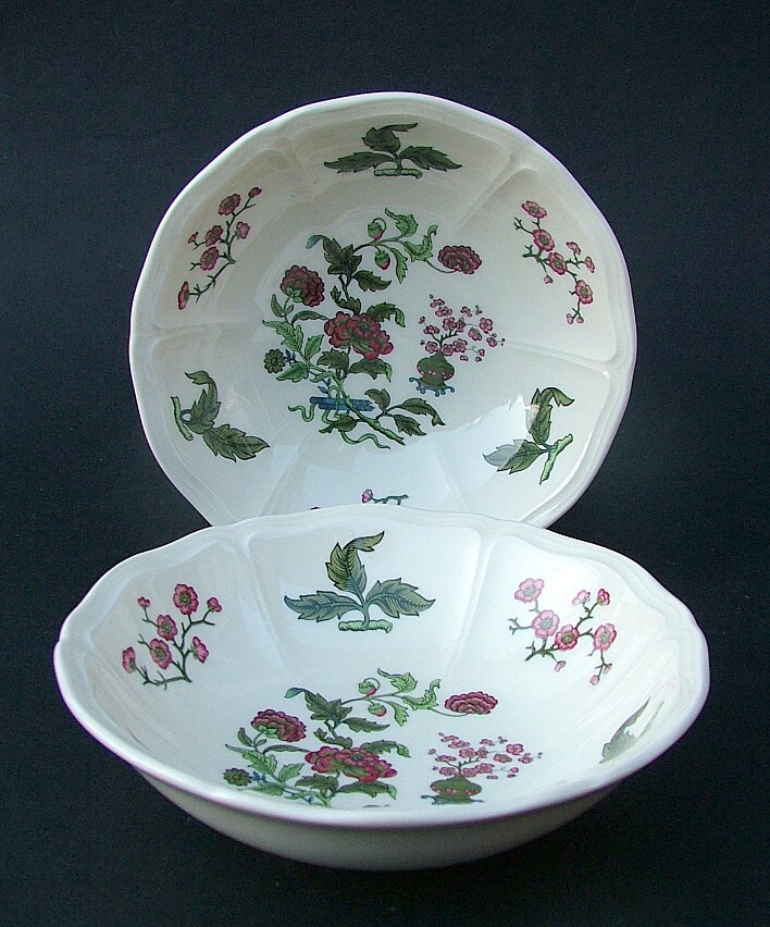 TWO Wedgwood Mandarin TK441 Pattern Lg Size Dinner Plate 26cm in Unused ...
