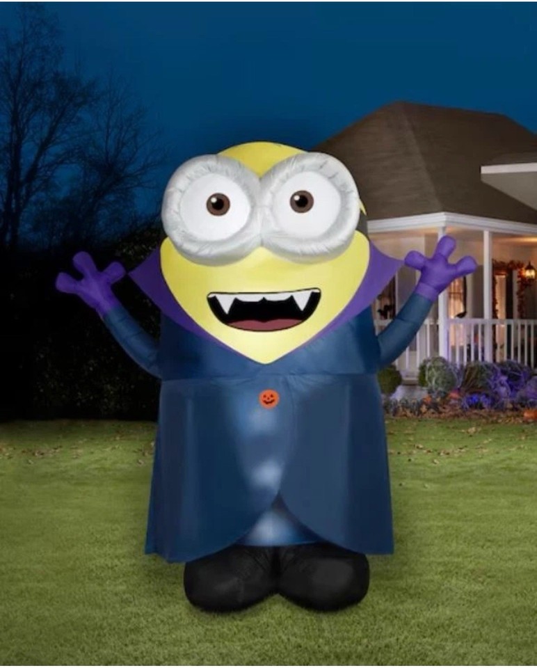 Gone Batty Minion 12ft Tall Airblown Inflatable | eBay
