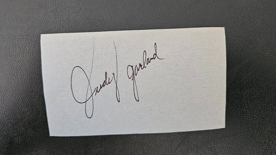 JUDY GARLAND SIGNED SCRAPBOOK PAGE CUT AUTOGRAPH - WIZARD OF OZ | eBay