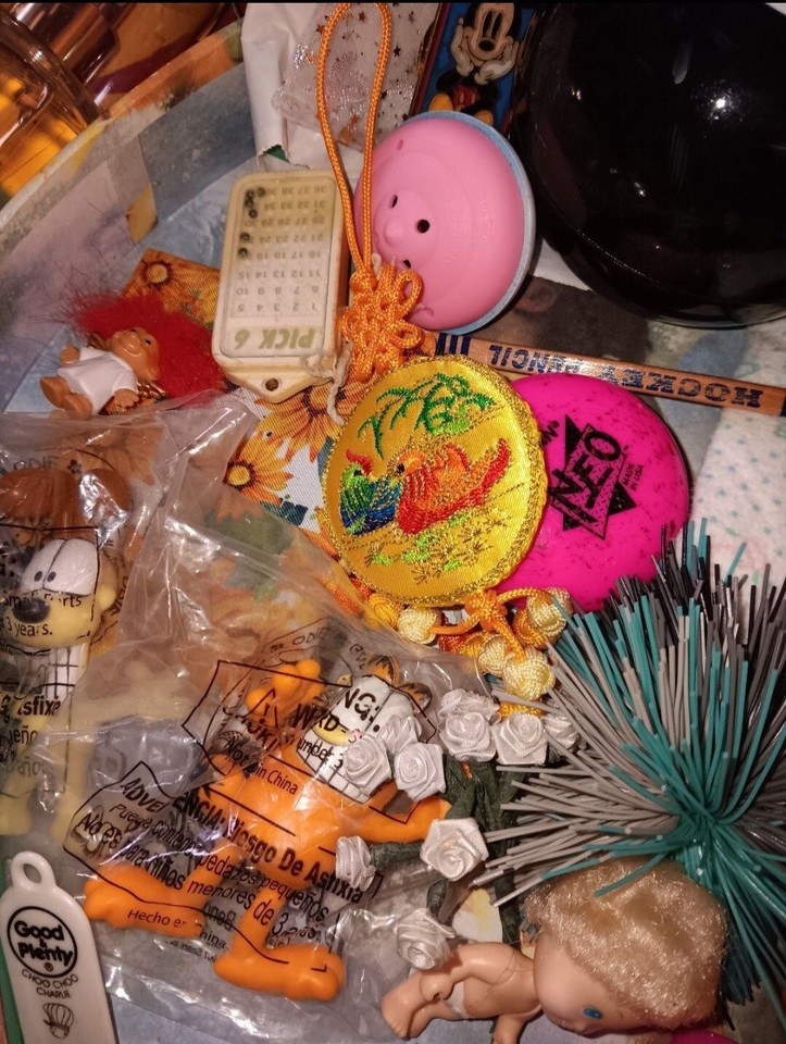 90s time capsule 100+ real 90s items. No temu junk. Some mystery items ...