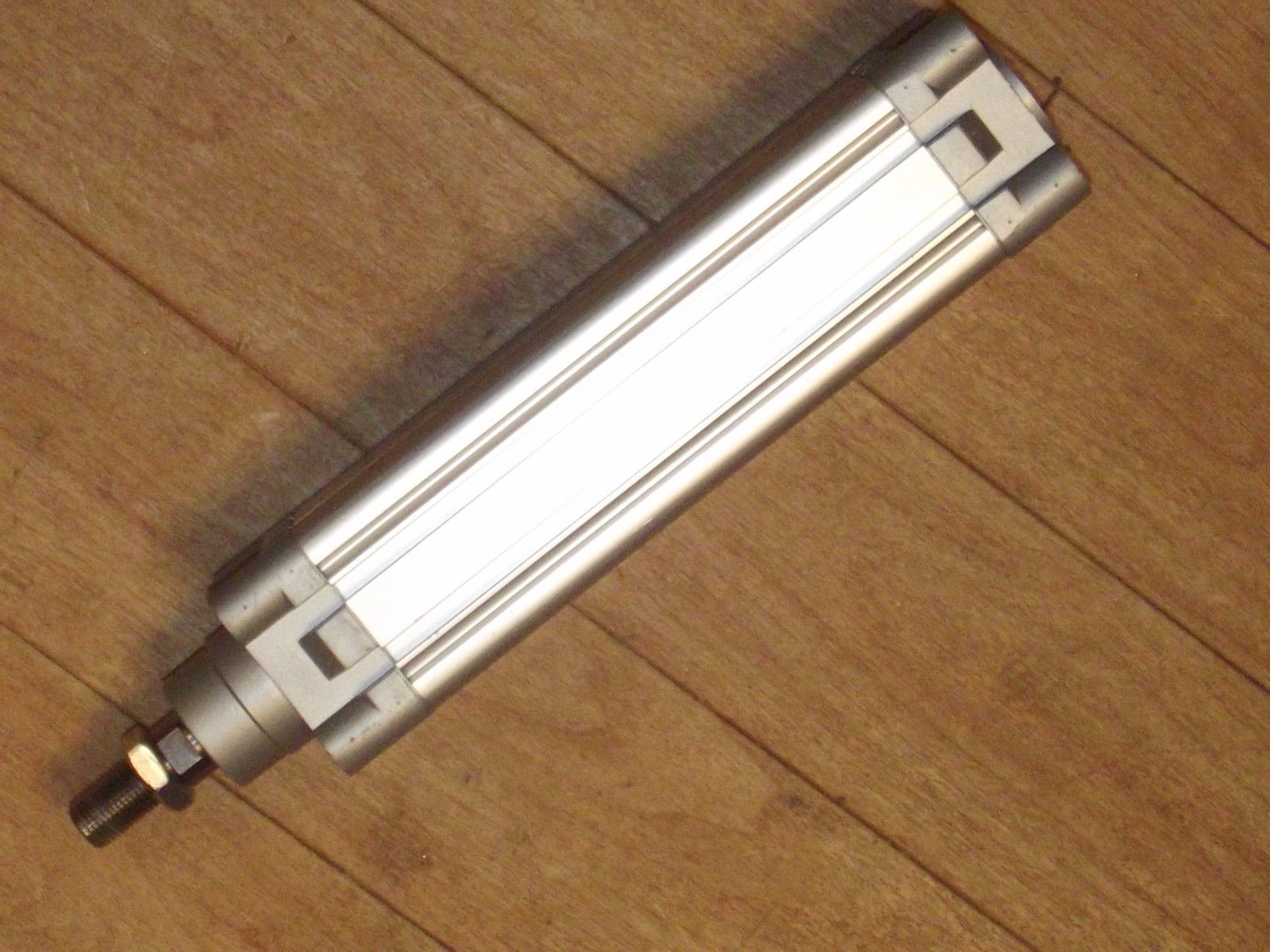 40mm Bore X 200mm Stroke Magnetic Double Acting ISO-VDMA Pneumatic ...