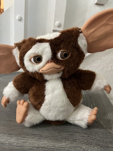 NECA Gremlins Deluxe Plush - Dancing Gizmo Plush Movie Figure Real Life ...