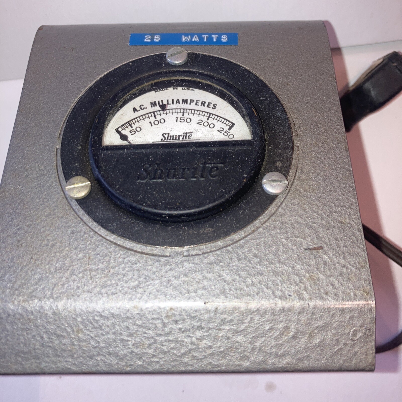 Vintage SHURITE 0-250 AC Milliamperes Meter 25 watts in Case from radio ...