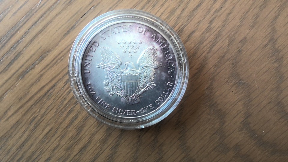 Beautiful Toned - 2001 American Silver Eagle 1 Troy Oz .999 Fine Silver ...