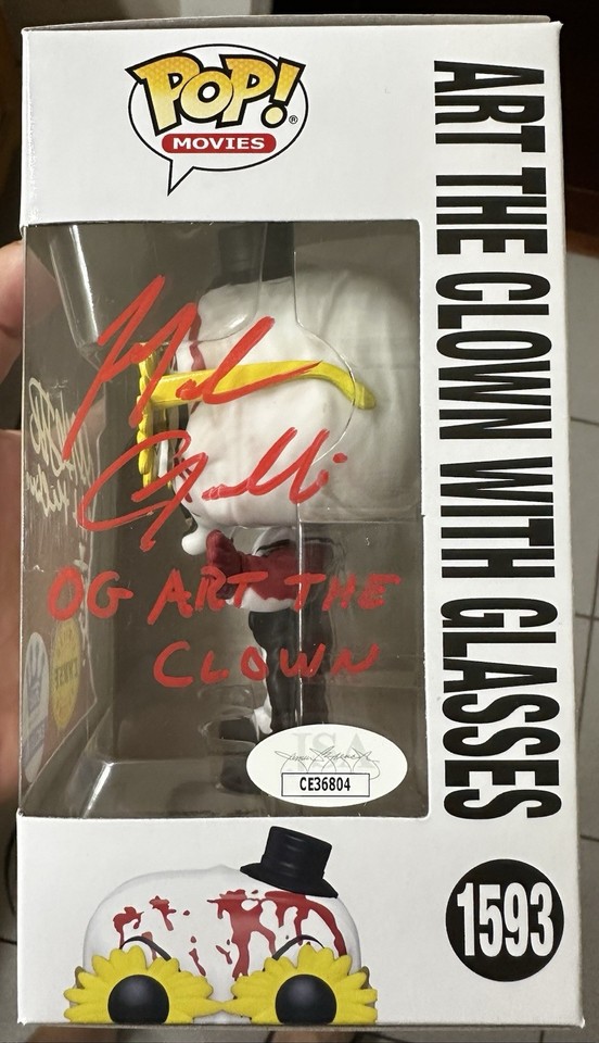 Funko Pop Art The Clown Autographed By David Howard Thornton & Mike ...