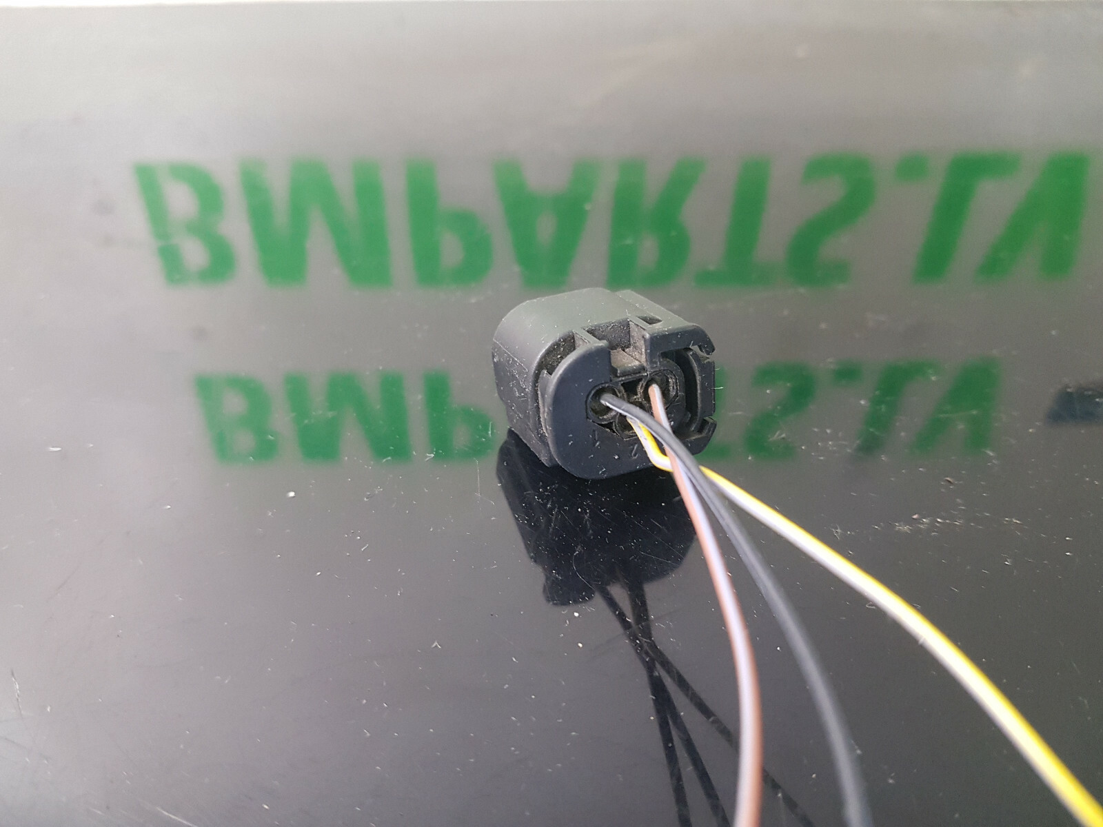 USED GENUINE BMW 3 POL SOCKET FOR PDC SENSORS E61 E65 (BLACK INSIDE) | eBay