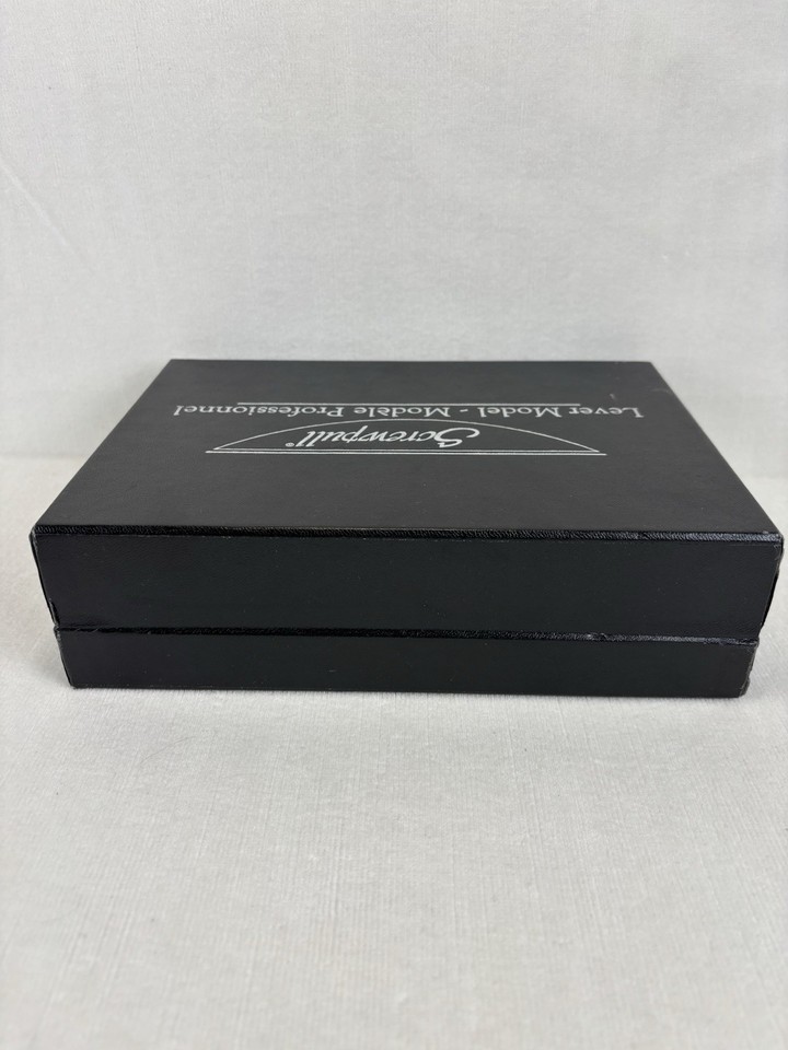 Le Creuset Screwpull Lever Model Professional Corkscrew Foil-cutter ...