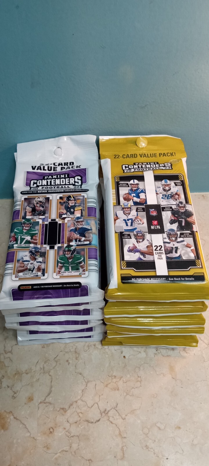 Lot of 17 (7) 2022 + (10) 2023 Panini Contenders NFL Football Card ...