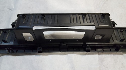 New OEM GM Rear Bumper Step Pad Fits 15-17 Silverado Sierra 2500 3500 ...