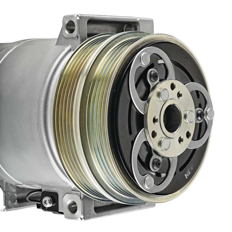 Air conditioning compressor fits VOLVO C30, C70 II, S40 II, V50; FORD ...