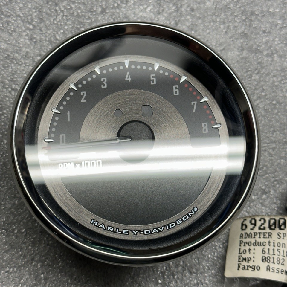 2009 OEM Harley Sportster XL Dyna FXD Digital Speedo/Analog Tach ...