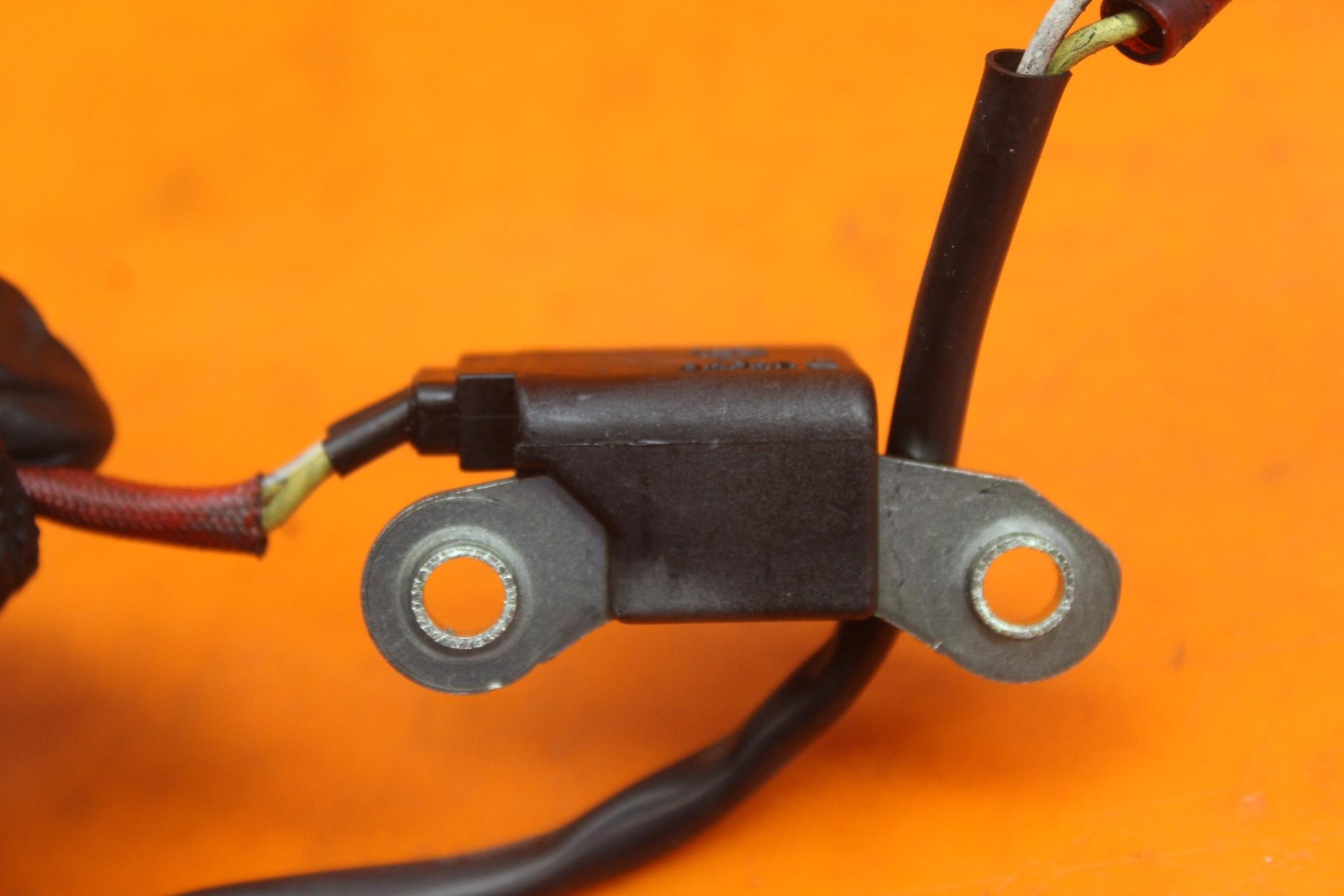 06-07+Honda+CBR+1000rr+OEM+Engine+Motor+Coil+Pickup+Pulse+Pulser+Sensor ...