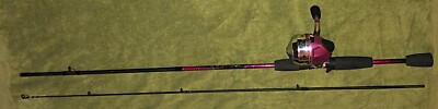 Shakespeare Reverb Spincasting Fishing Combo 5'6" medium action. Nice ...