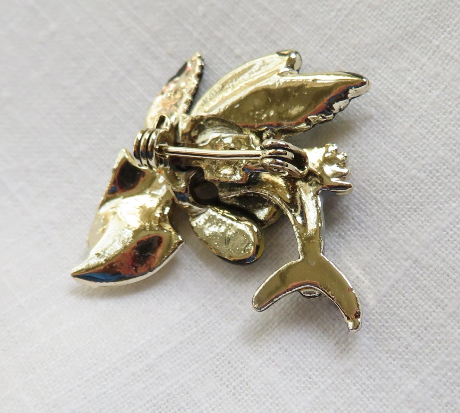 Cute Vintage Articulated Fish Pin 1" Fins Move | eBay