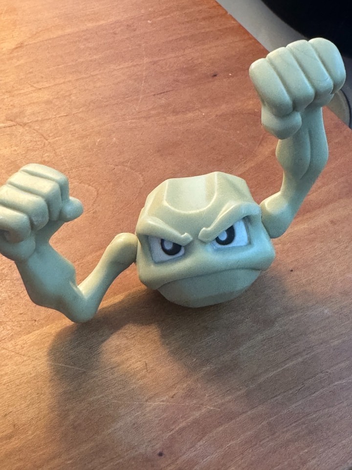 Pokemon GEODUDE Posable Action Figure 2007 JAKKS | eBay
