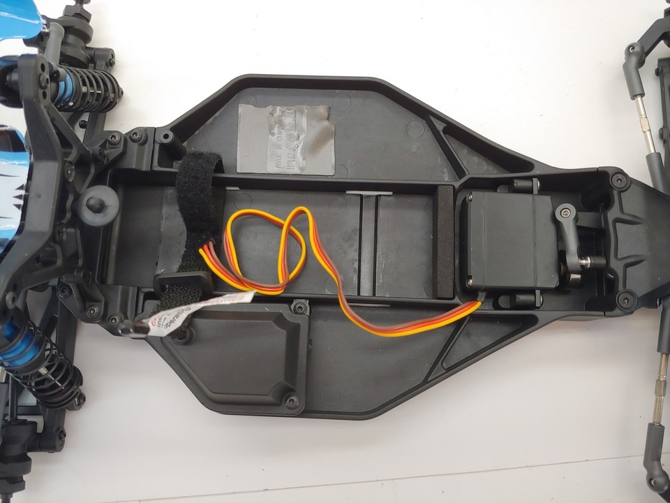 NEW: Team Associated RB10 1/10 2WD Buggy Roller Slider Chassis w/ Servo ...