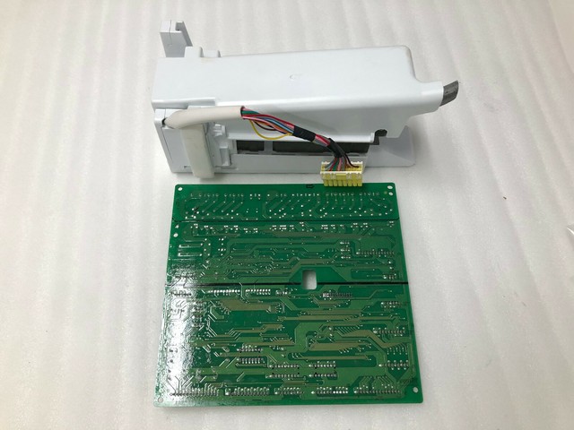 OEM Samsung Refrigerator Ice Maker Service Kit PN Da82-02698a for sale ...