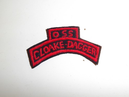 b8639 WW2 OSS Office Straategic Service Cloake - Dagger tab red on ...