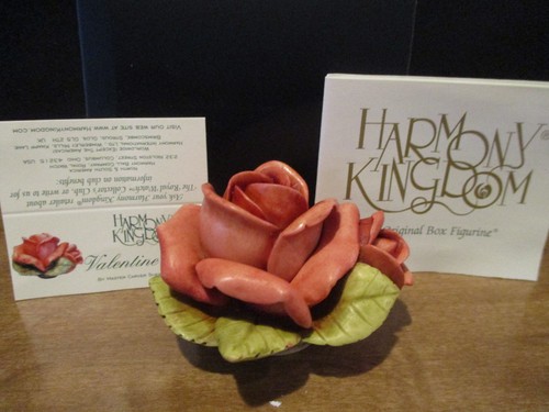 Harmony Kingdom Valentine Rose Lord Byron's Harmony Garden Box Figurine ...