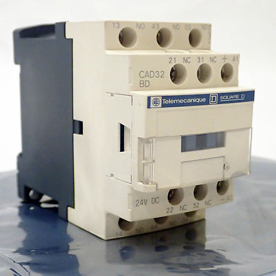 SCHNEIDER ELECTRIC TELEMECANIQUE SQUARE D CAD32BD IEC CONTROL RELAY 5 ...