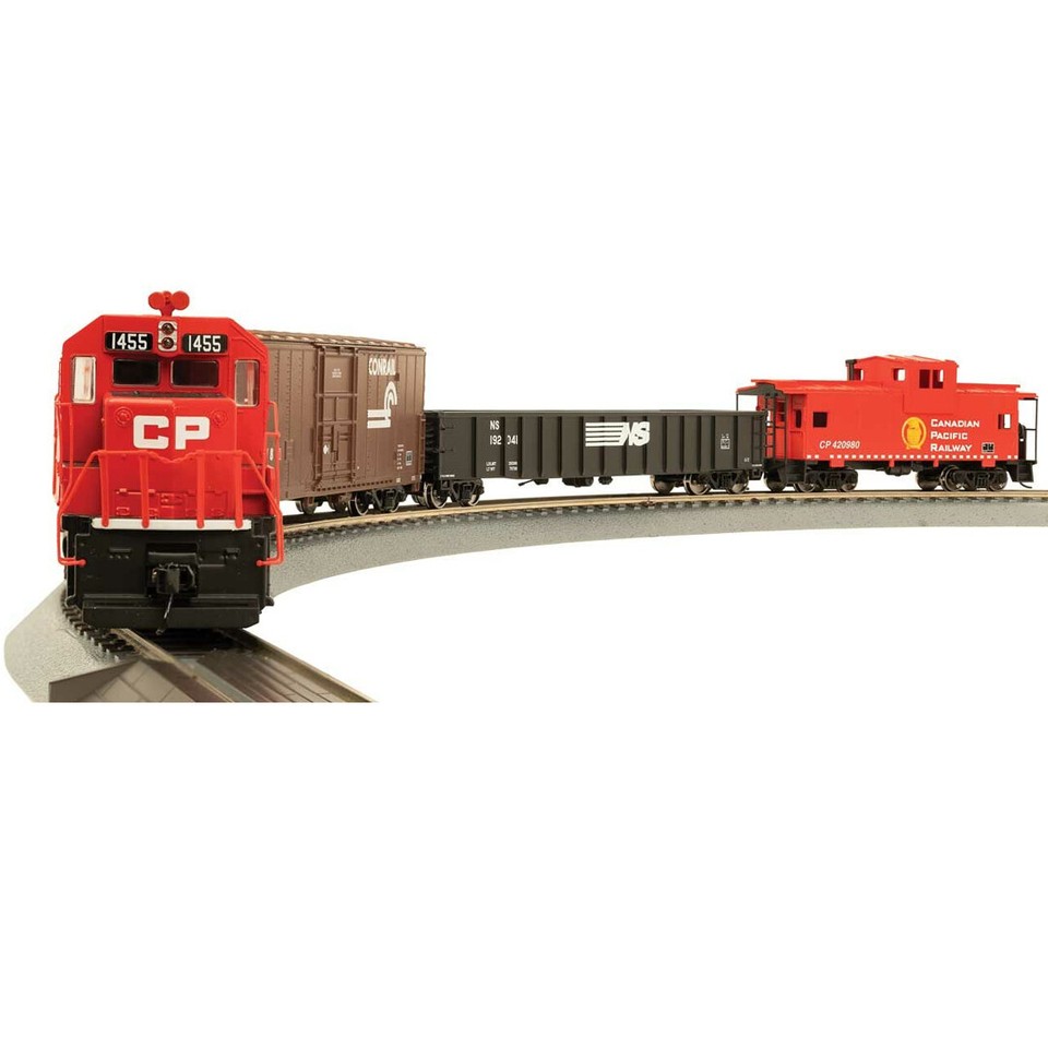 NEW Walthers Flyer Express FastFreight Train Set CP HO Scale FREE US ...