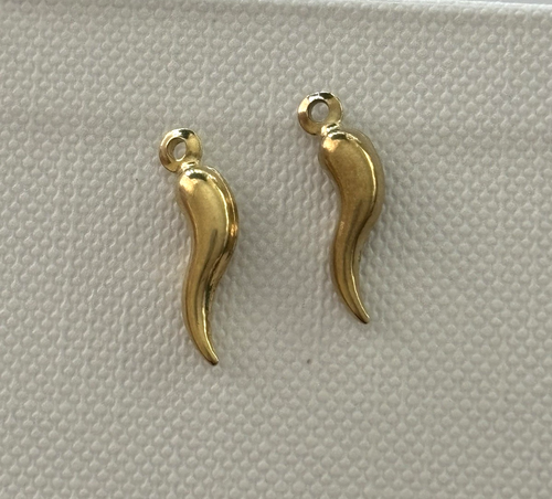 TWO 9ct YELLOW GOLD - HORN OF PLENTY - CORNICELLO - GOOD LUCK - CHARMS ...