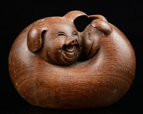 Chinese Natural Boxwood Carved Lovely Piglet Statue Figurines Nice Art ...