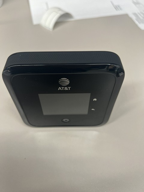 NETGEAR Nighthawk MR5100 5G Wi-Fi 6 Mobile Hotspot AT&T Unlocked Router ...