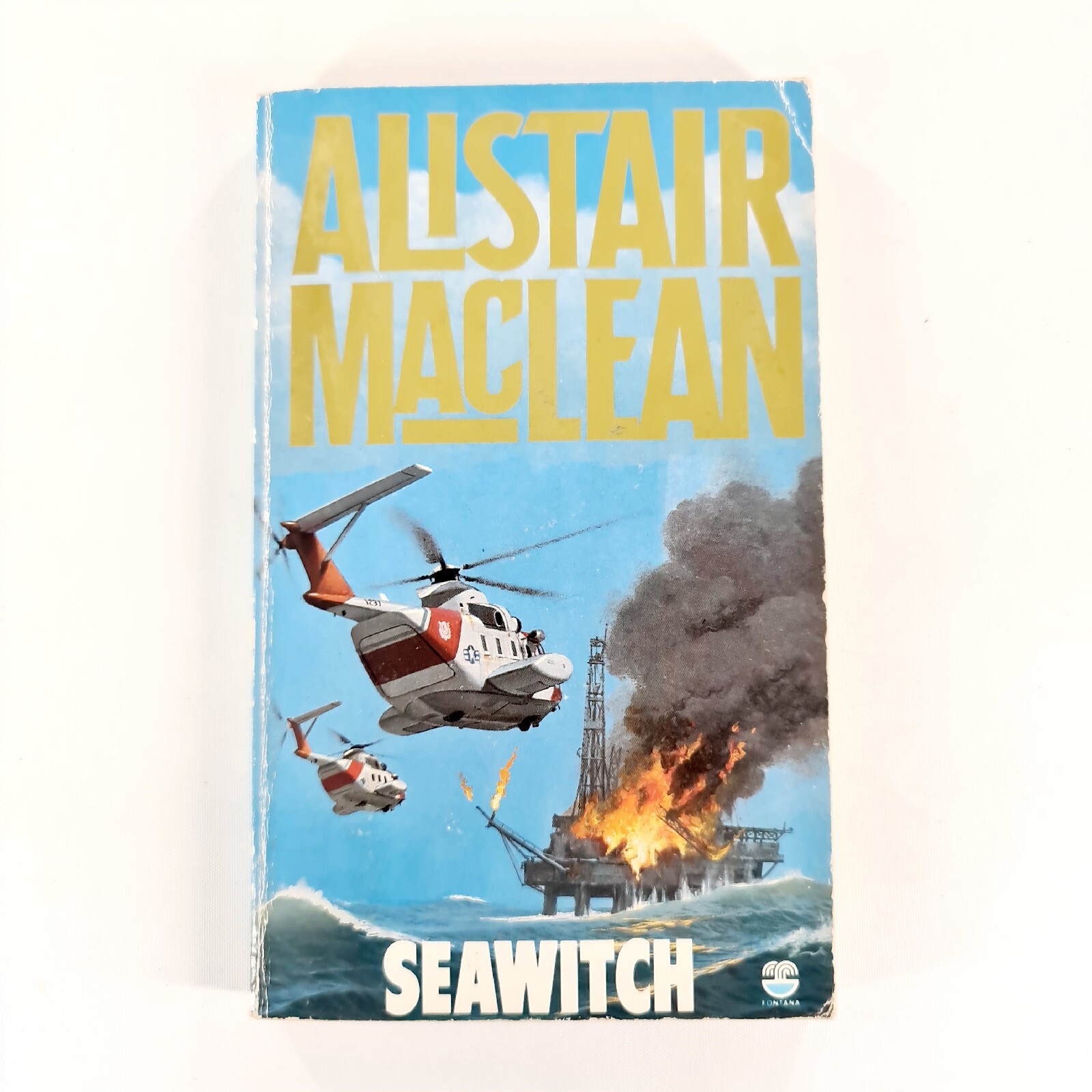 2x Alistair Maclean Vintage Paperback Adventure Novel Seawitch Force 10 ...