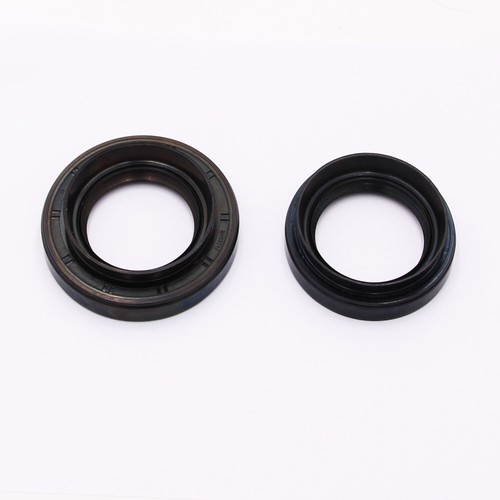 Front Drive Axle Shaft Oil Seal Left & Right Fit for Lexus LX570 Toyota ...