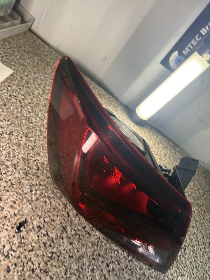 Seat Leon Cupra 2015-2020 Rear/tail Light On Body (passenger Side ...