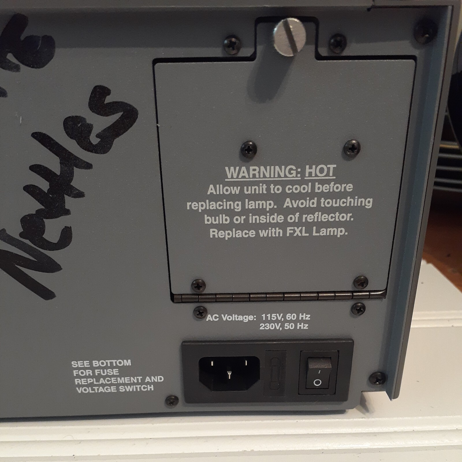 Telex MagnaByte P170v LCD Projector W/Padded Carrying Case Tested Pre ...