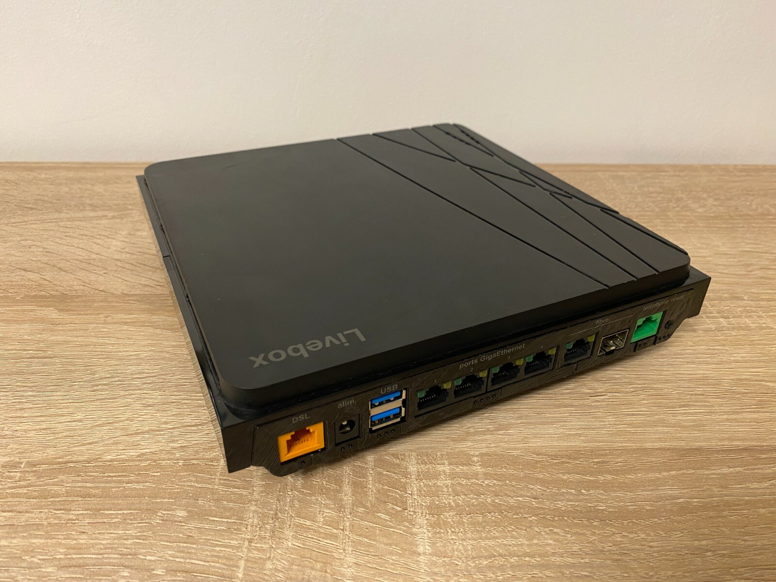 Livebox 4 - Modem Orange / Sosh - ADSL Fibre | eBay