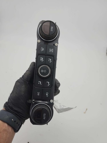 18 22 GMC TERRAIN Heater A/c Control ID 84246526 OEM | eBay